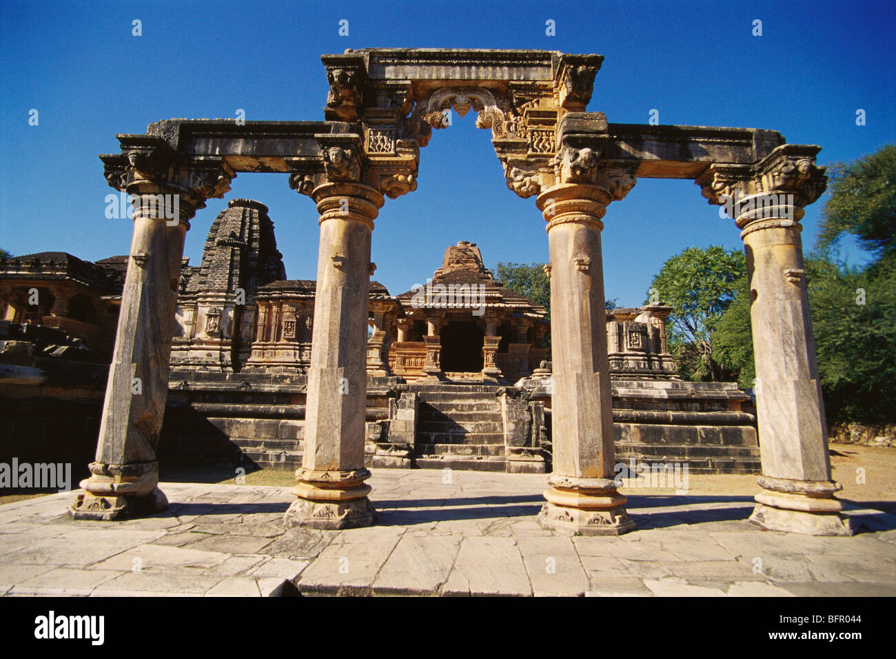 HMA 66919 : Saas Bahu temple in tenth century at Nagda ; Rajasthan ...