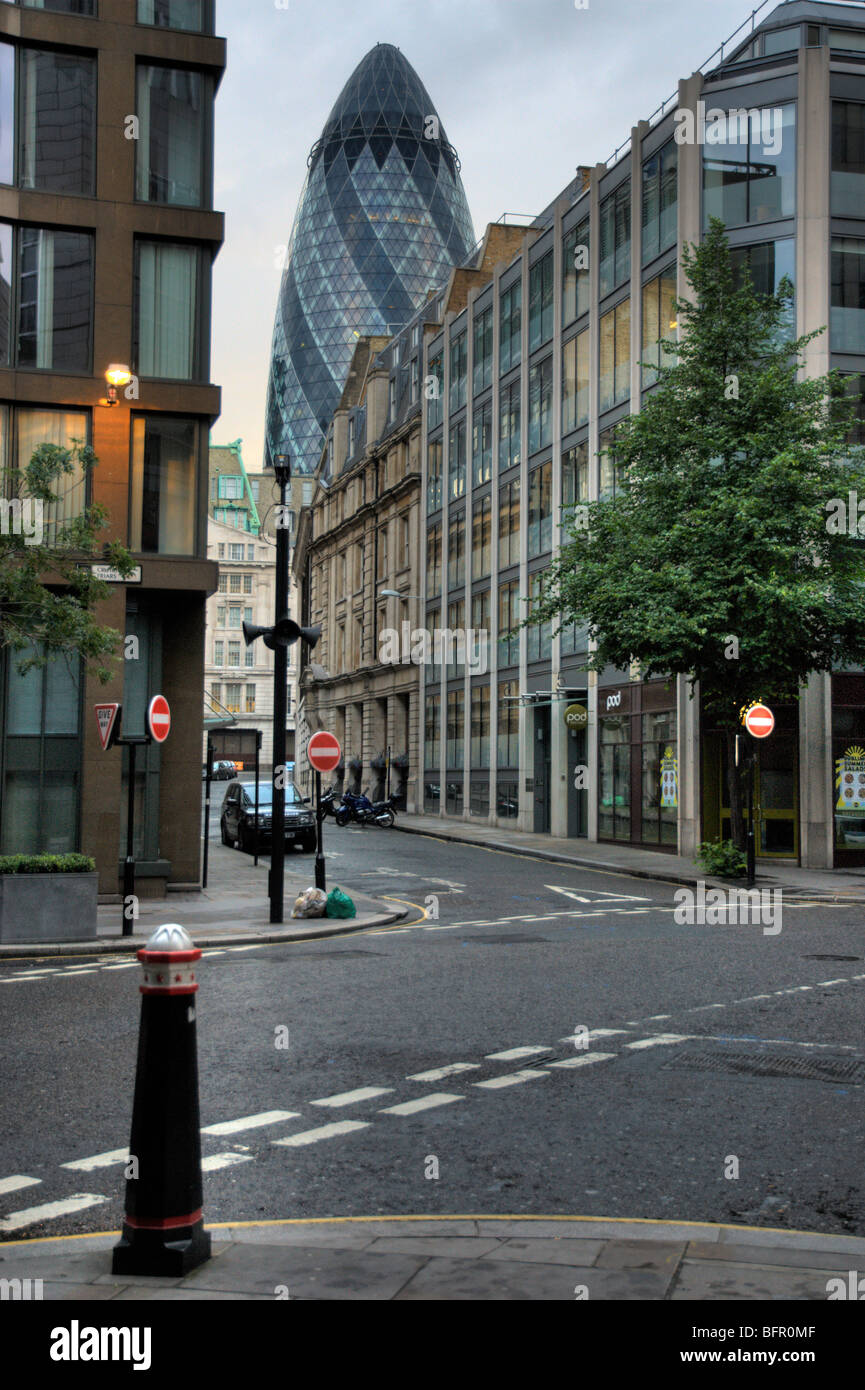 Gherkin building as seen from EC3 near Tower Bridge Stock Photo - Alamy