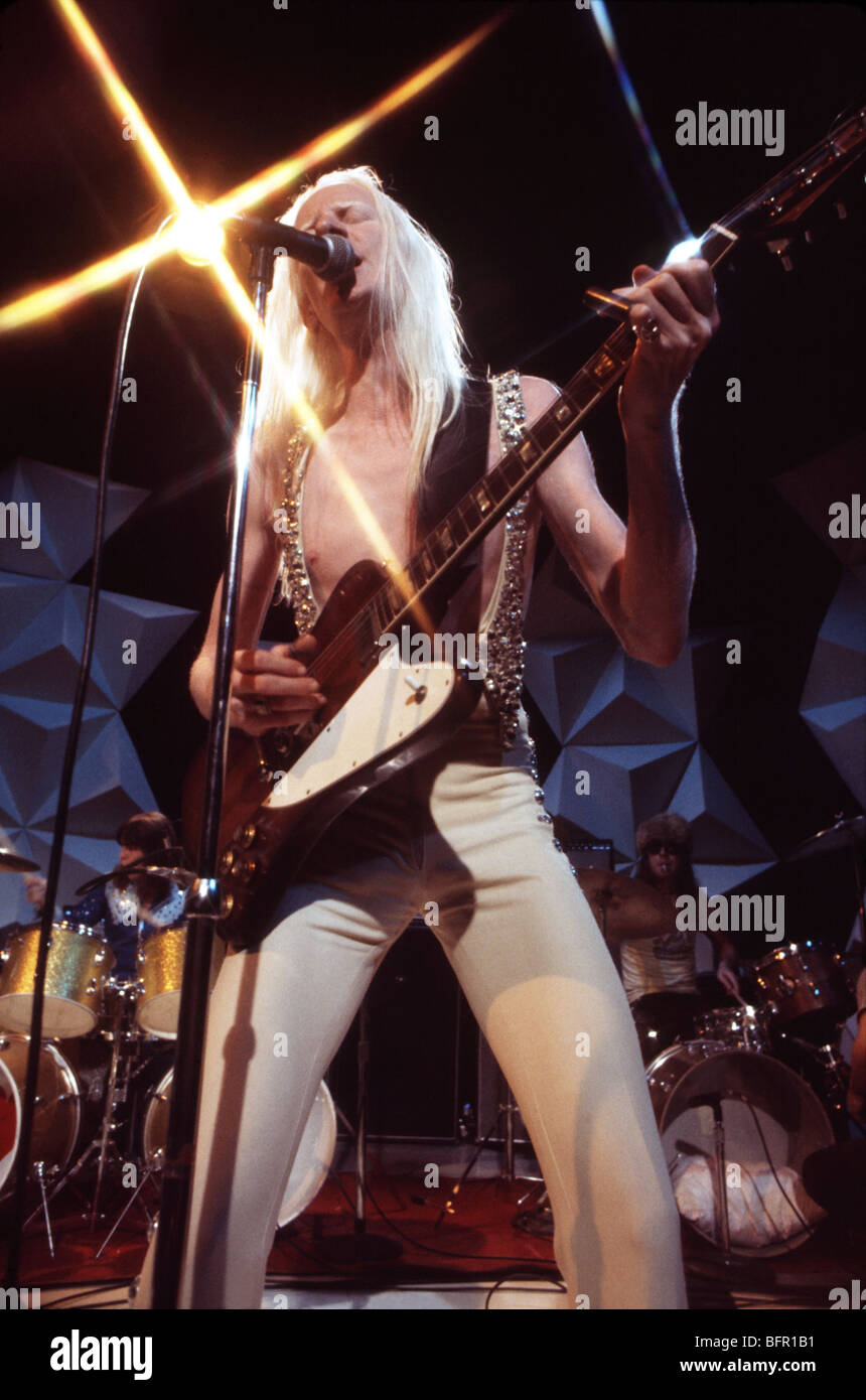 JOHNNY WINTER - US rock musician in June 1973 Stock Photo - Alamy