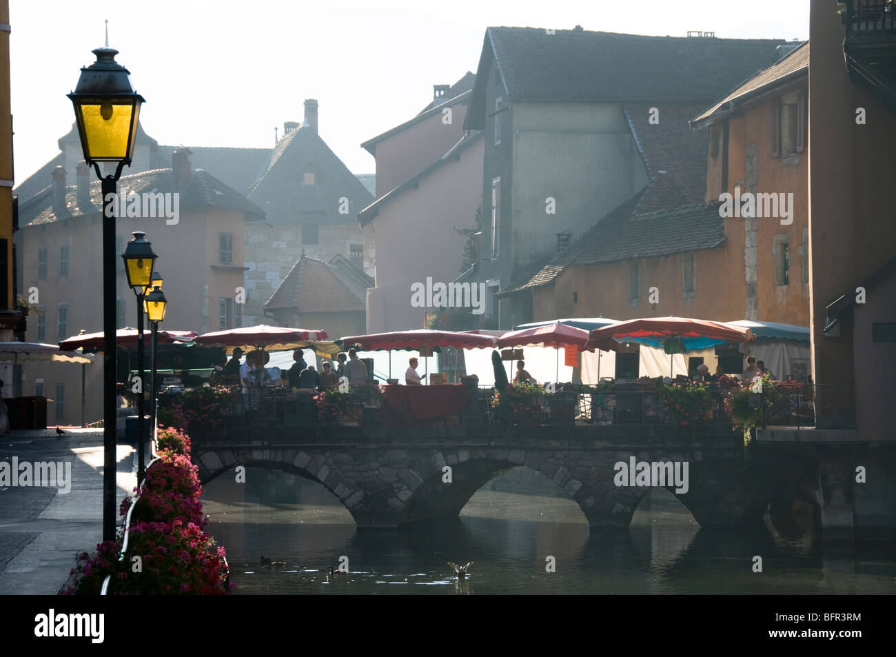 Annecy and market hi-res stock photography and images - Alamy