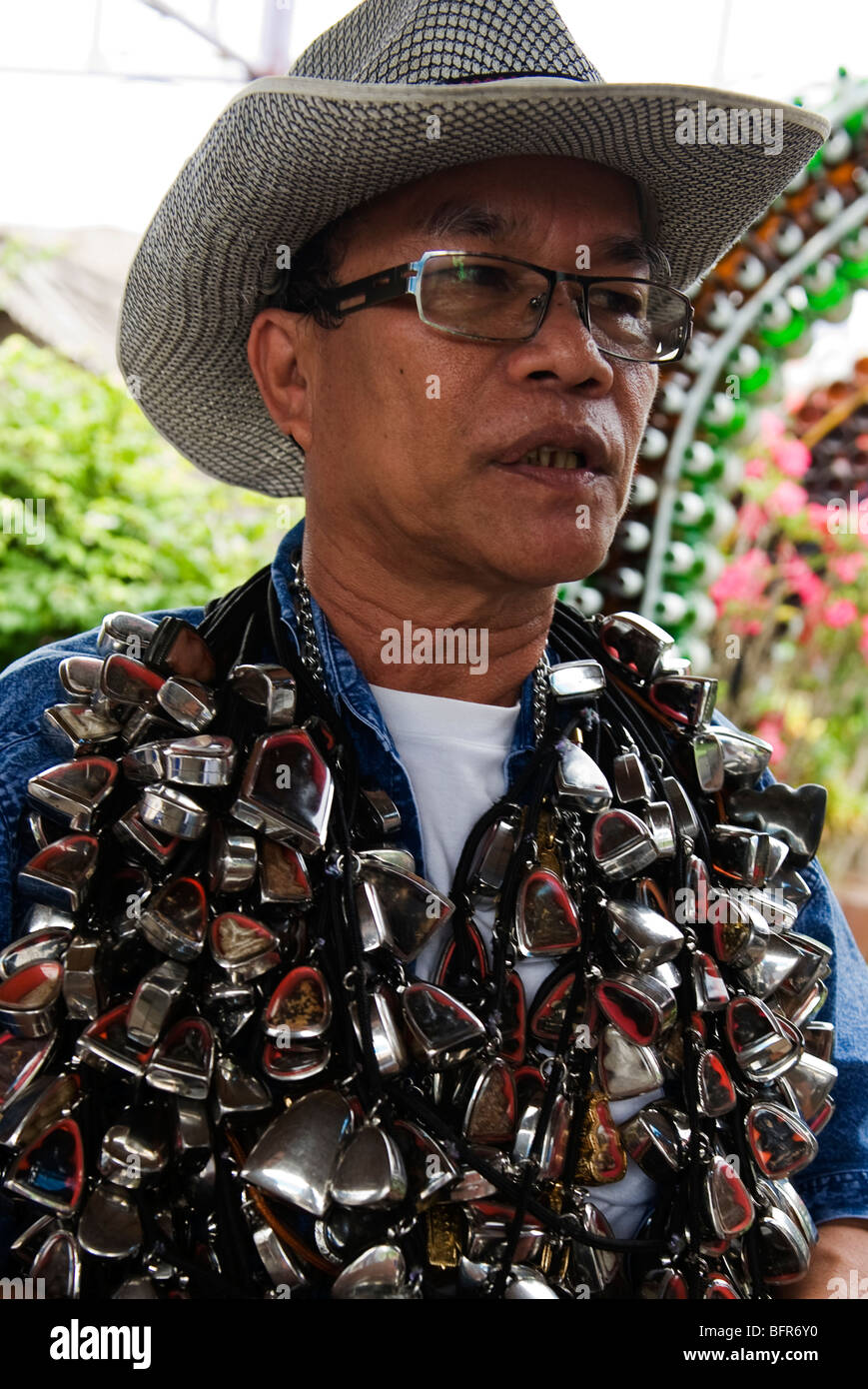 Thai amulets hi-res stock photography and images - Alamy