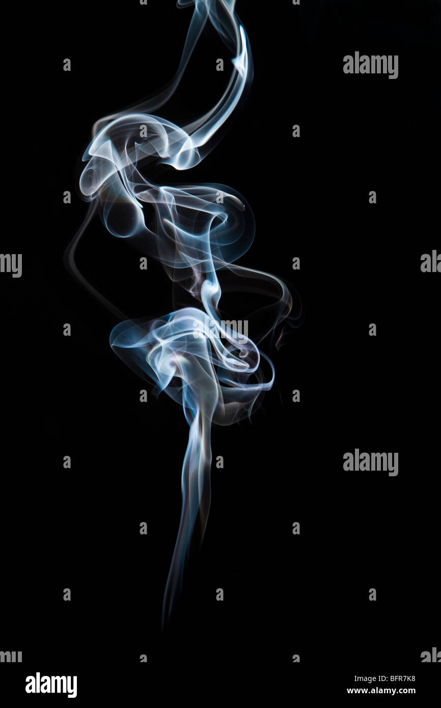 Smoke fluid hi-res stock photography and images - Alamy