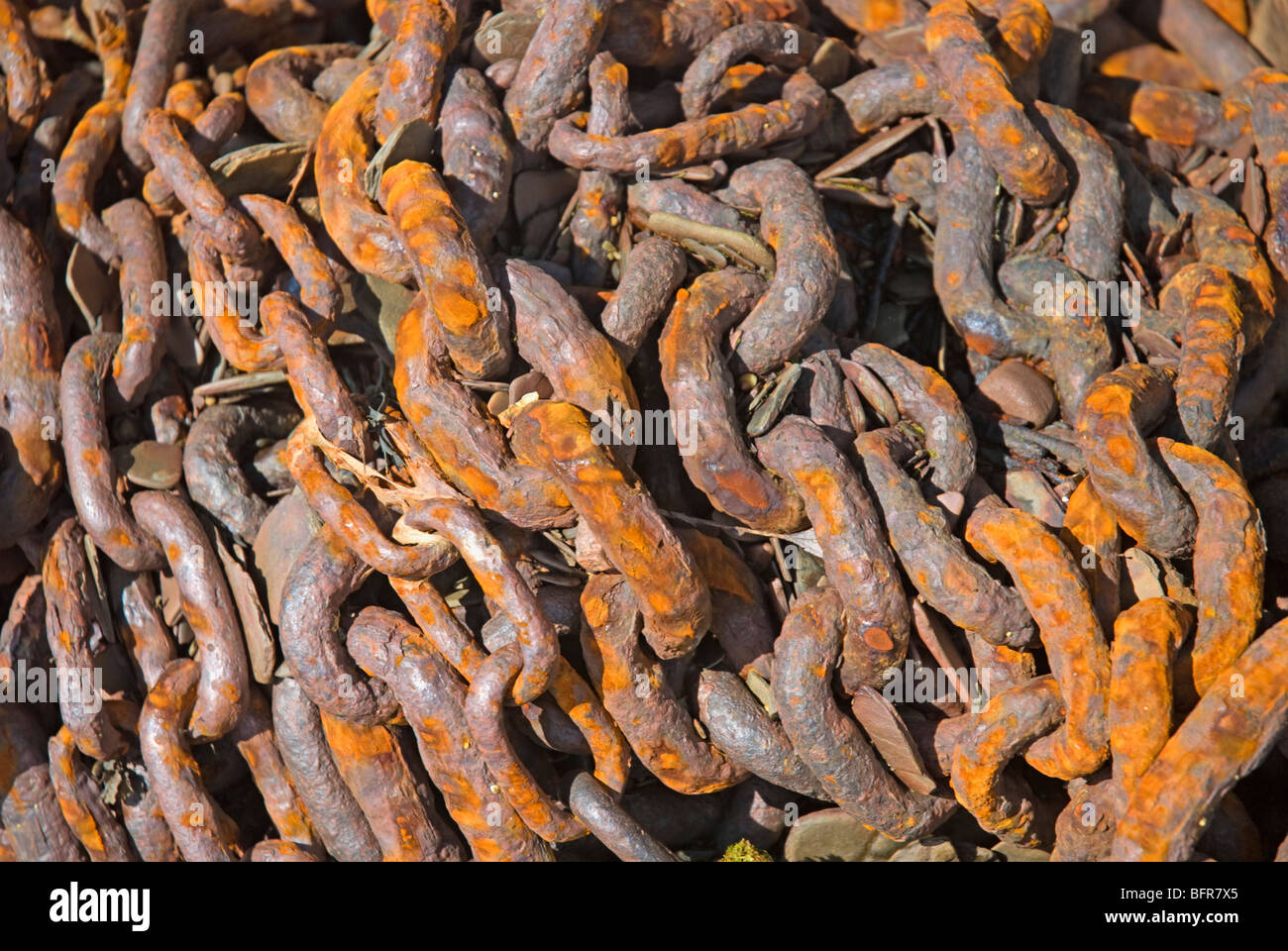 Rusting ships chain Stock Photo - Alamy