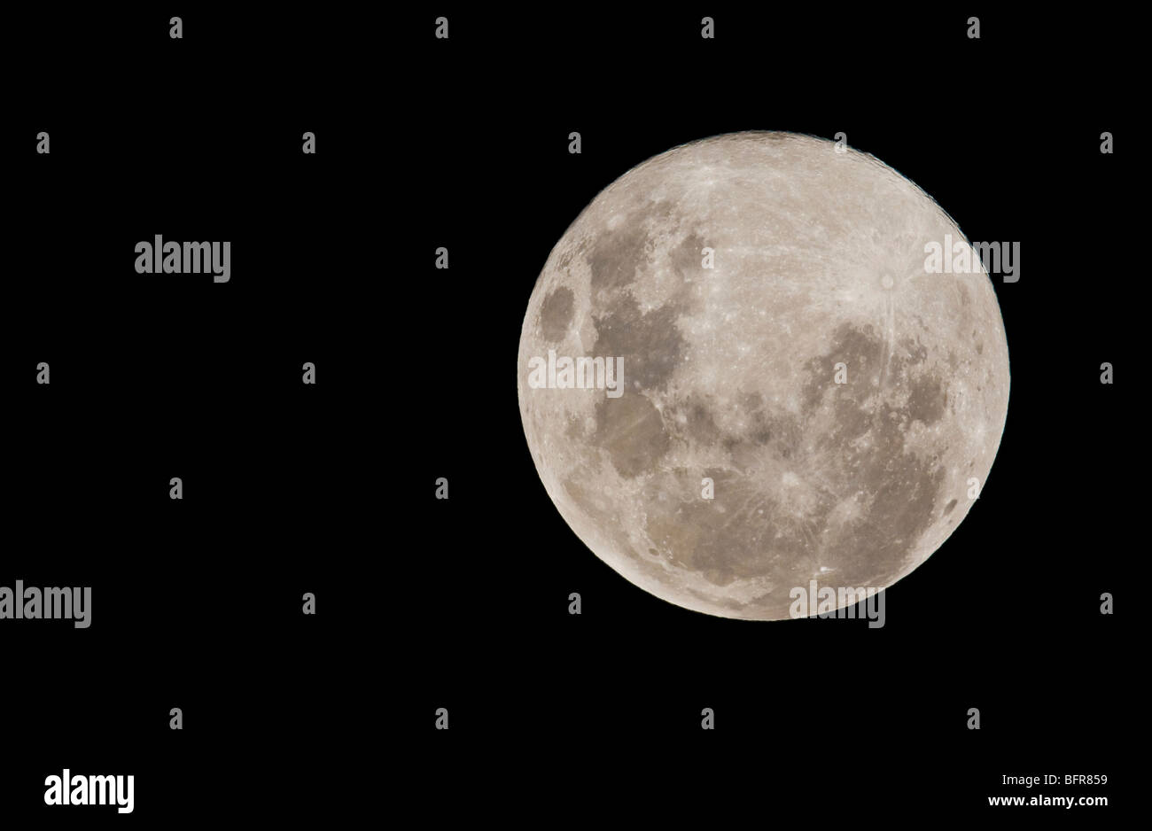 African moon hi-res stock photography and images - Alamy