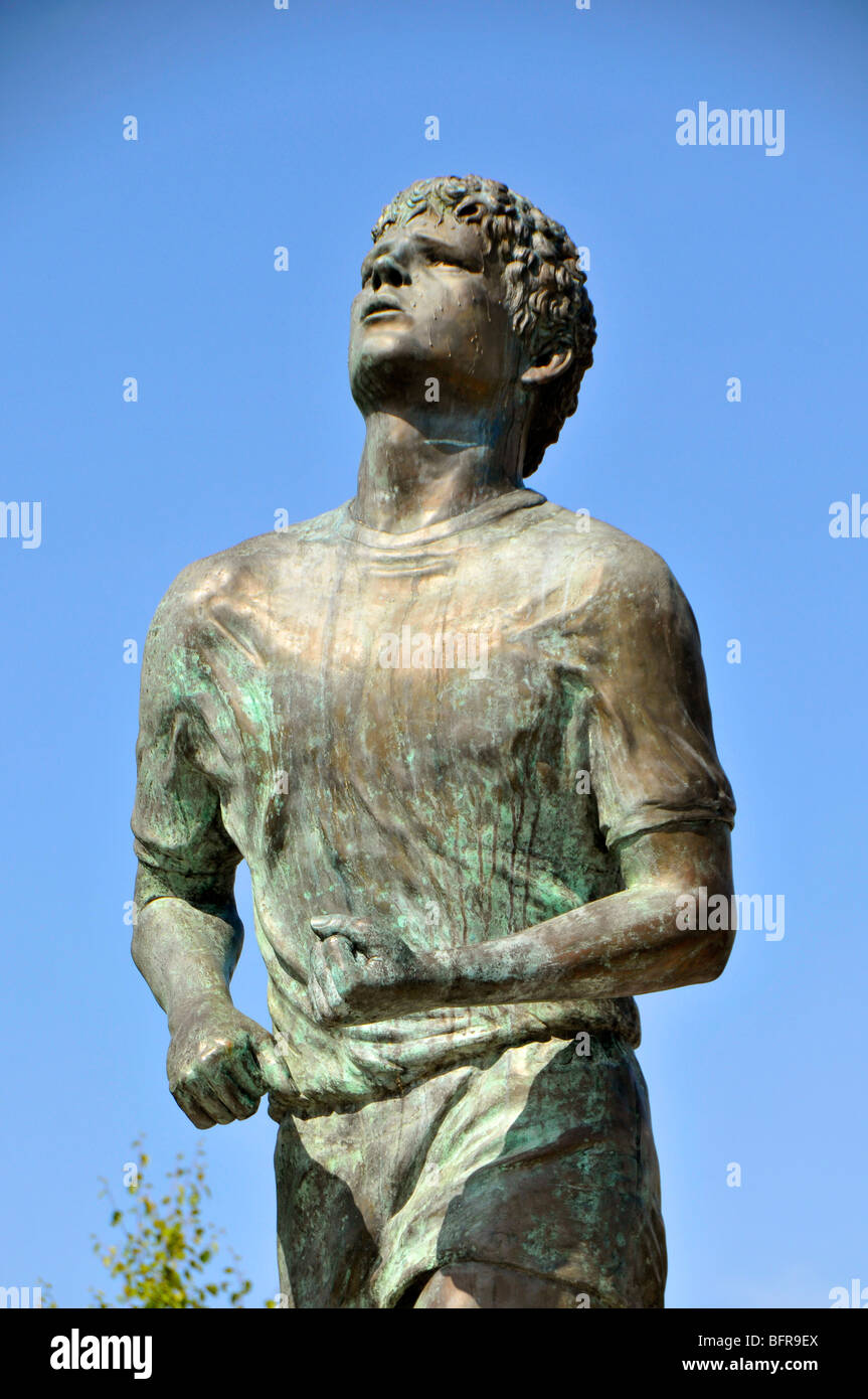 Terry Fox Monument at Thunder Bay Ontario Canada Stock Photo - Alamy