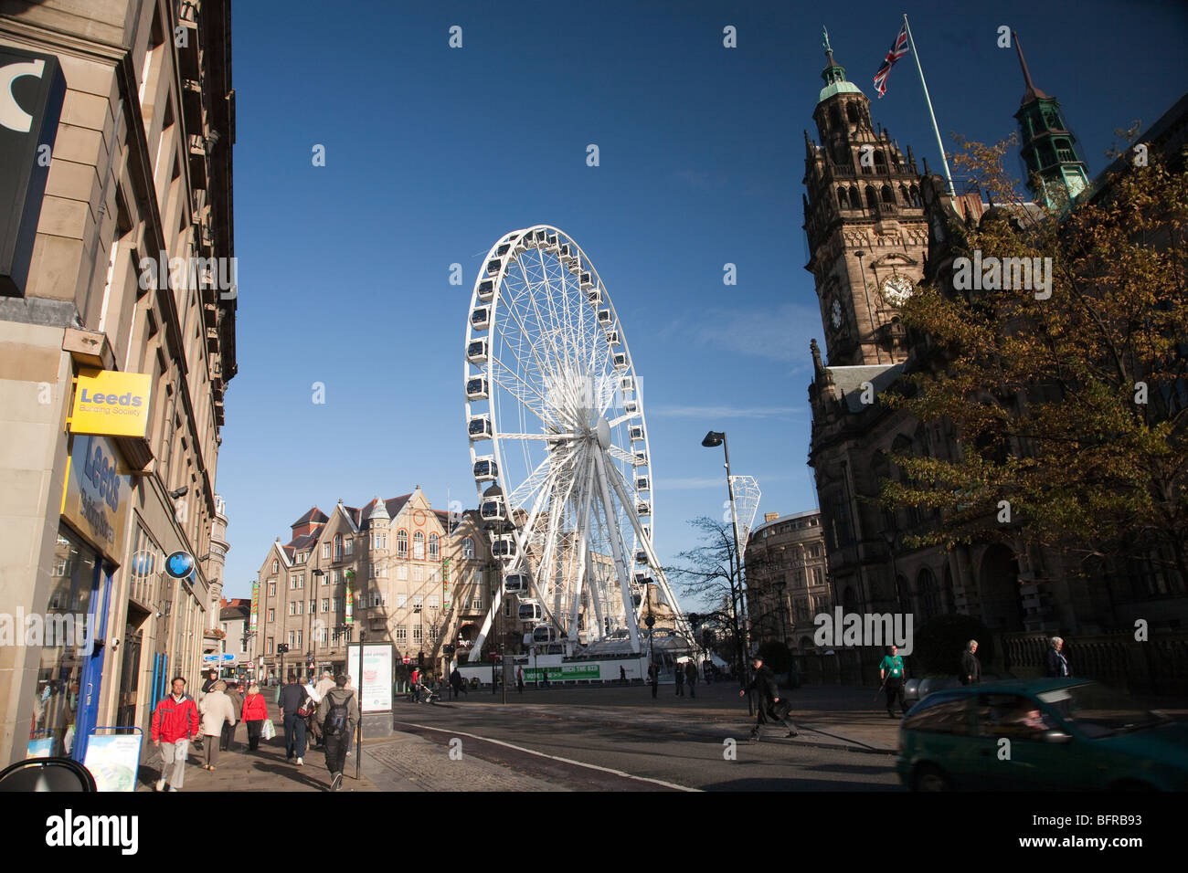 The big wheel, the Sheffield Eye, on Fargate, Sheffield, South ...