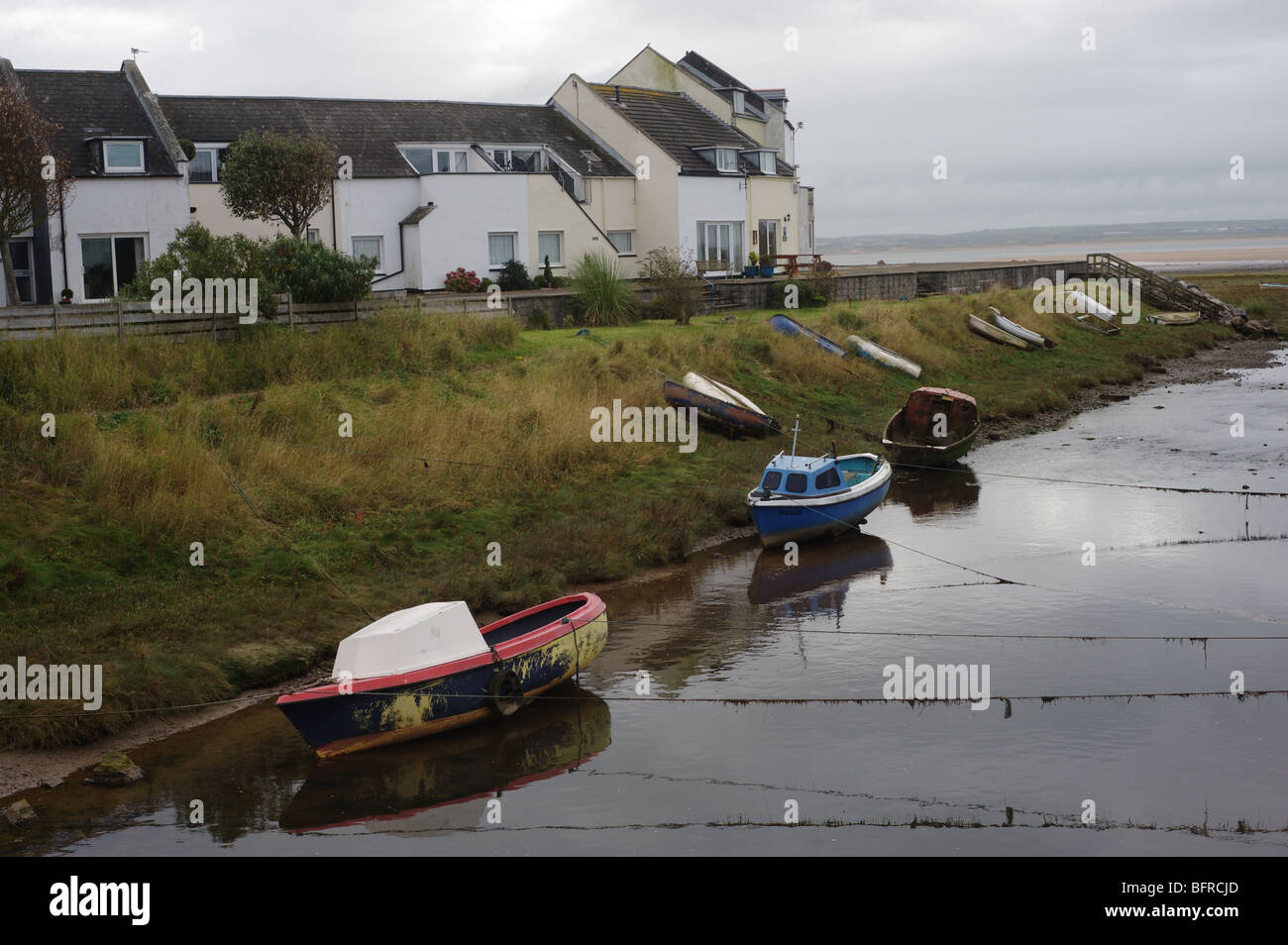 Houses on the quay at the village of Haverigg Stock Photo - Alamy