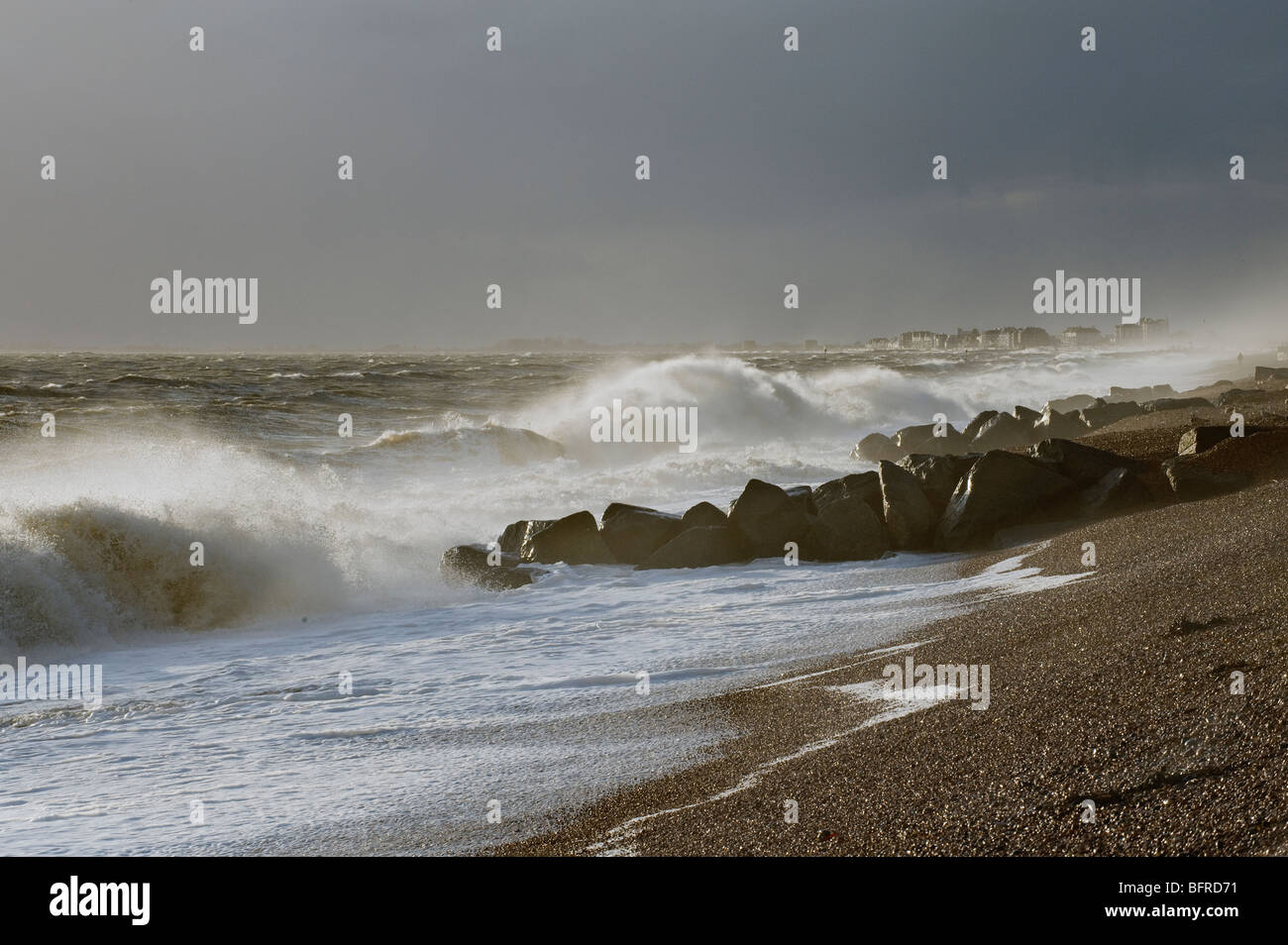 Rough seas storm uk hi-res stock photography and images - Alamy
