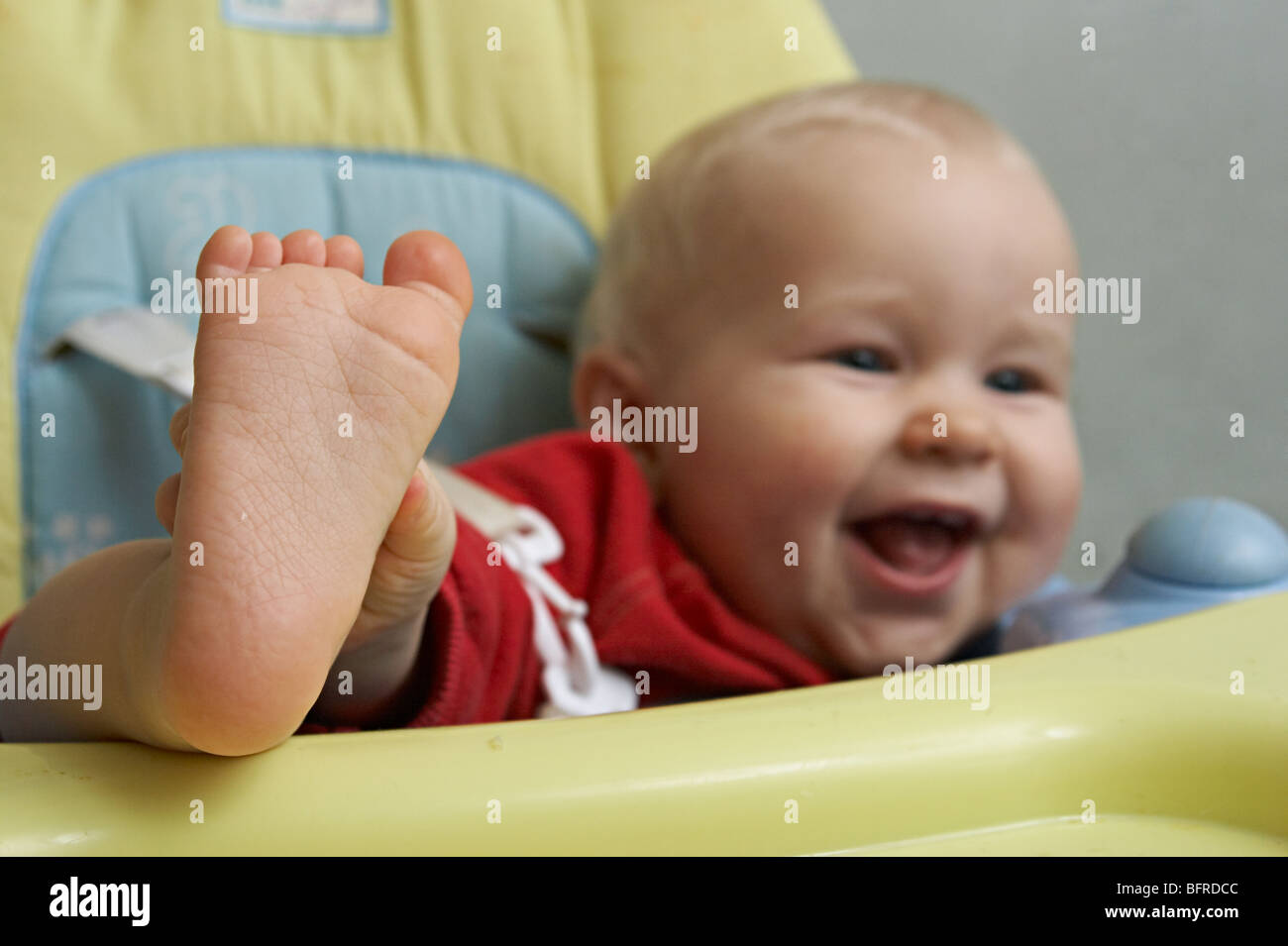 Girl eat foot hi-res stock photography and images - Alamy