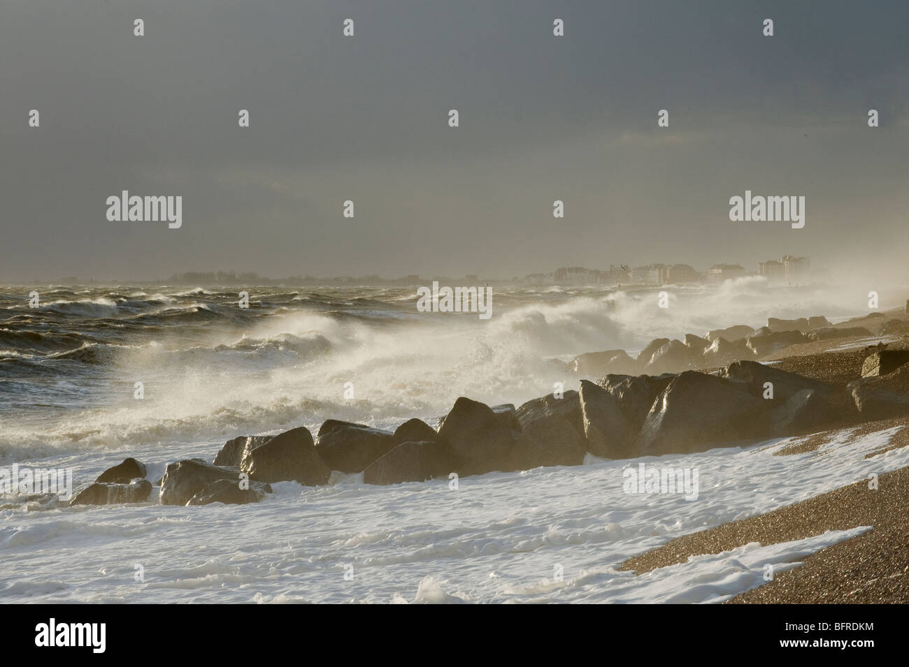 Sandgate kent beach hi-res stock photography and images - Alamy