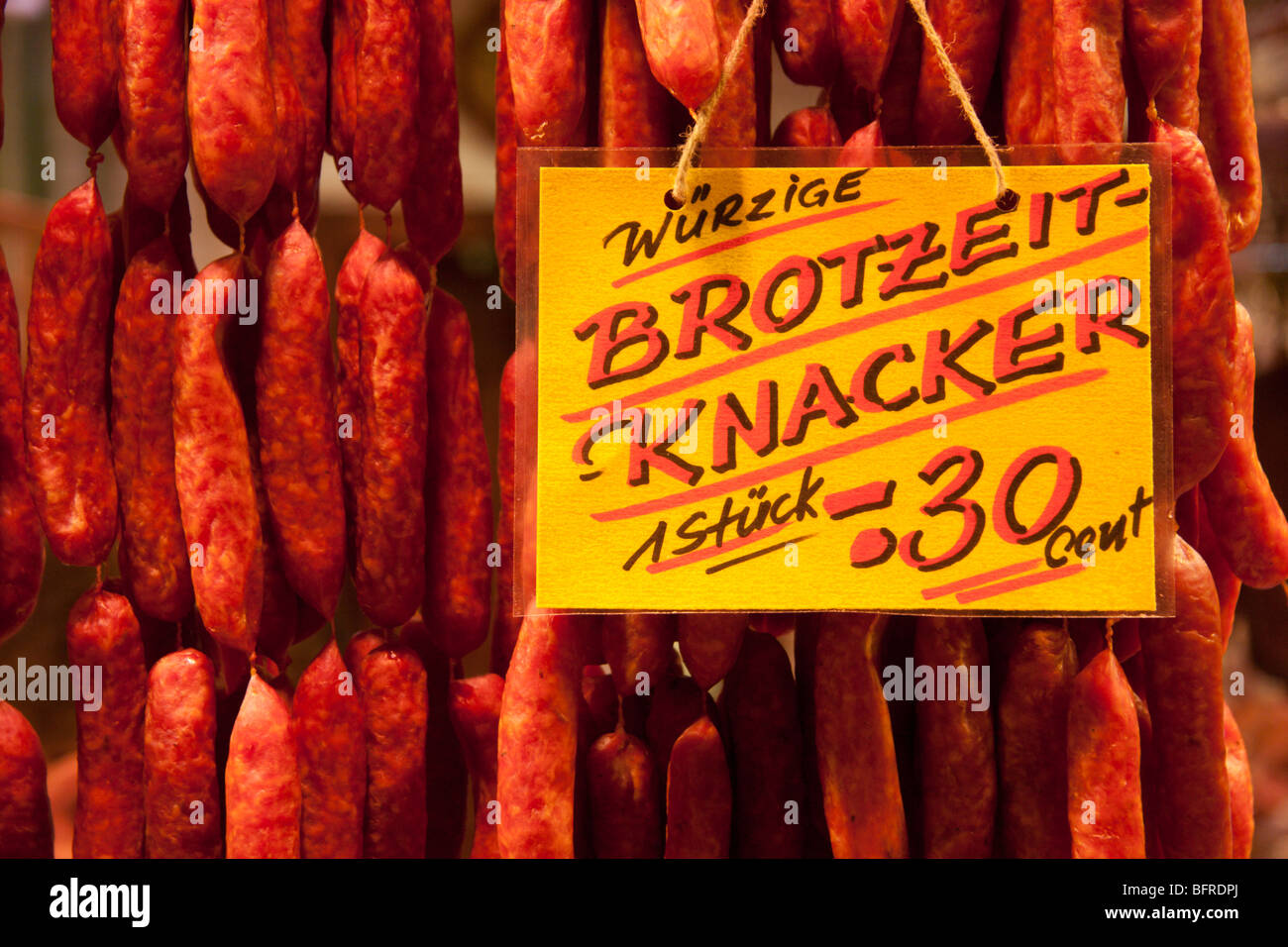 Knacker hi-res stock photography and images - Alamy