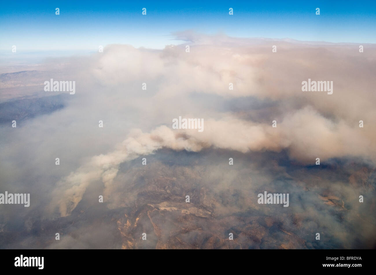 Aerial la brea hi-res stock photography and images - Alamy