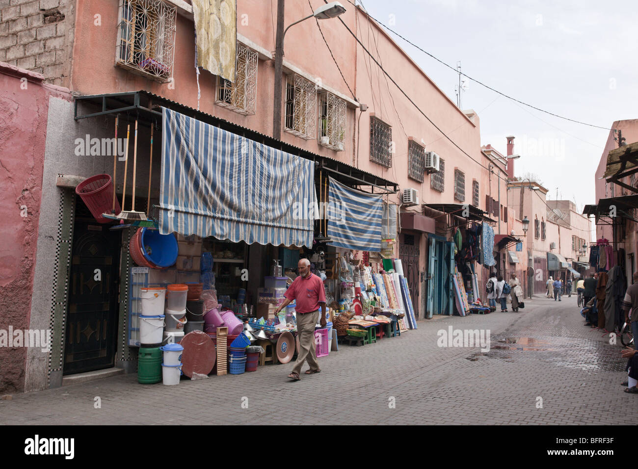 medina street morocco Stock Photo - Alamy