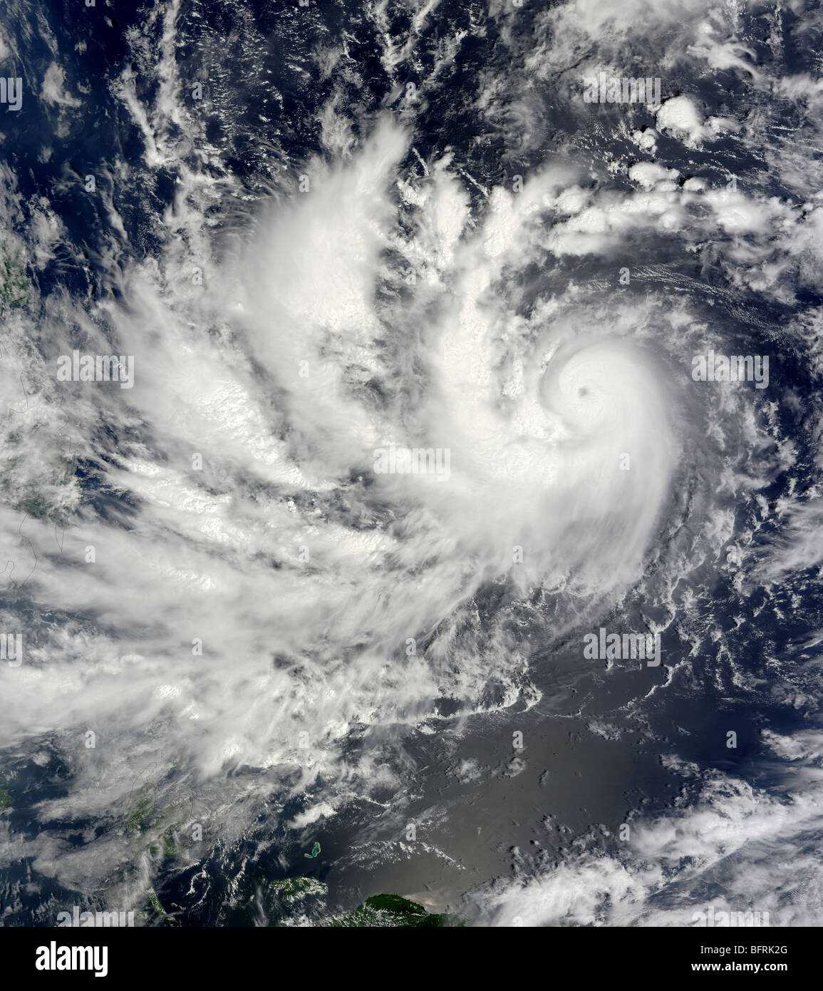 Typhoon Parma heading westward over the Pacific Ocean Stock Photo - Alamy
