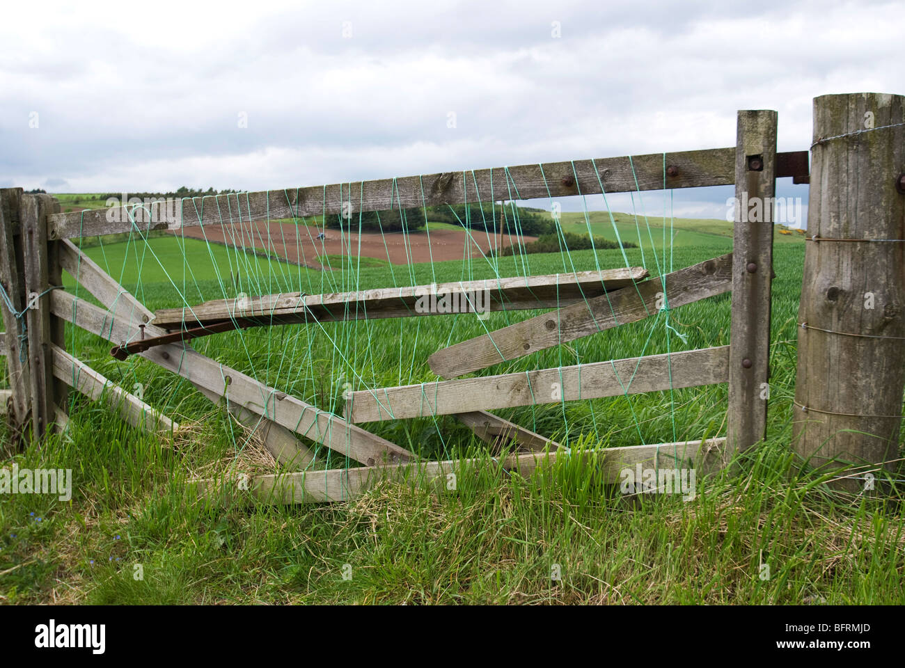 Farm Gate Broken High Resolution Stock Photography and Images - Alamy