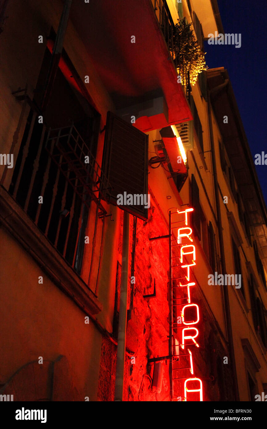 Trattoria sign hi-res stock photography and images - Alamy