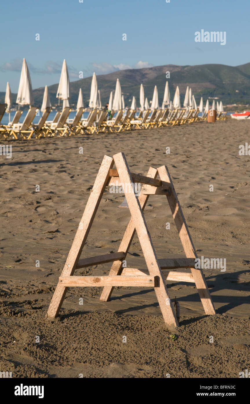 Zakynthos zante kalamaki nesting beach hi-res stock photography and ...