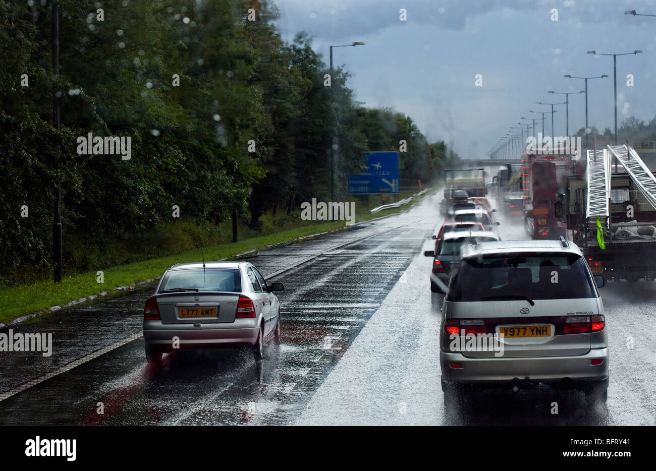 Expressway london hi-res stock photography and images - Alamy