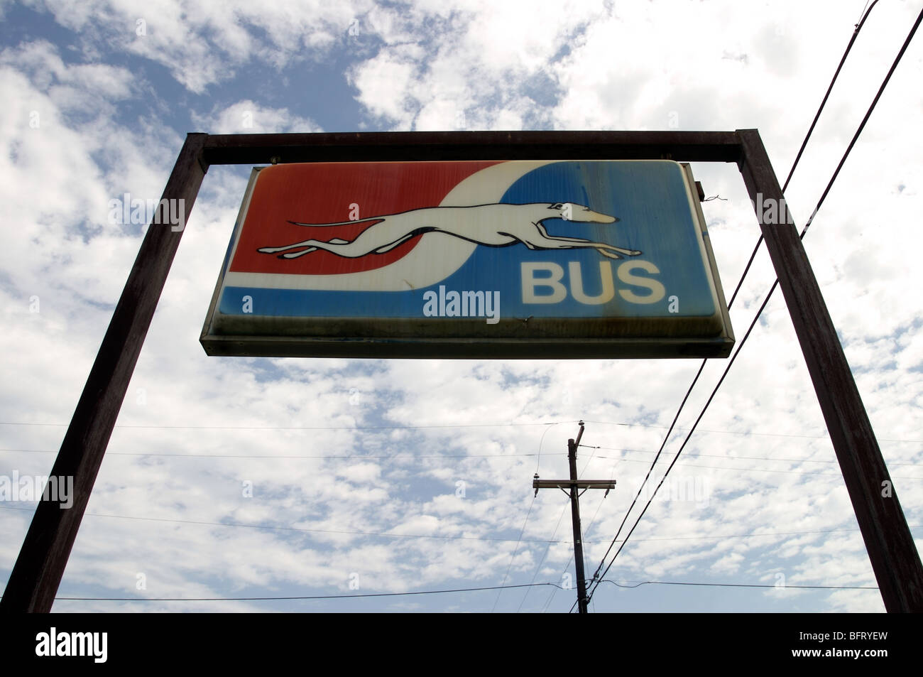 Greyhound bus logo hi-res stock photography and images - Alamy