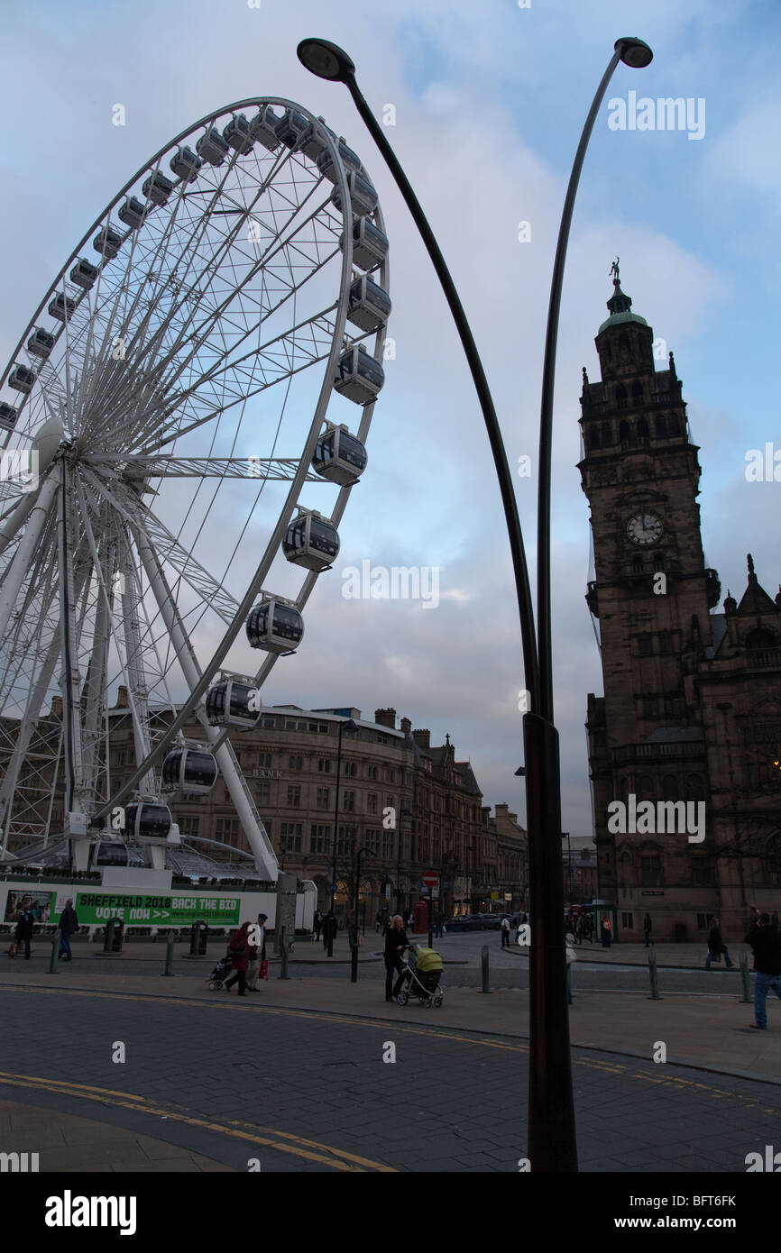 The big wheel, the Sheffield Eye, on Fargate, Sheffield, South ...