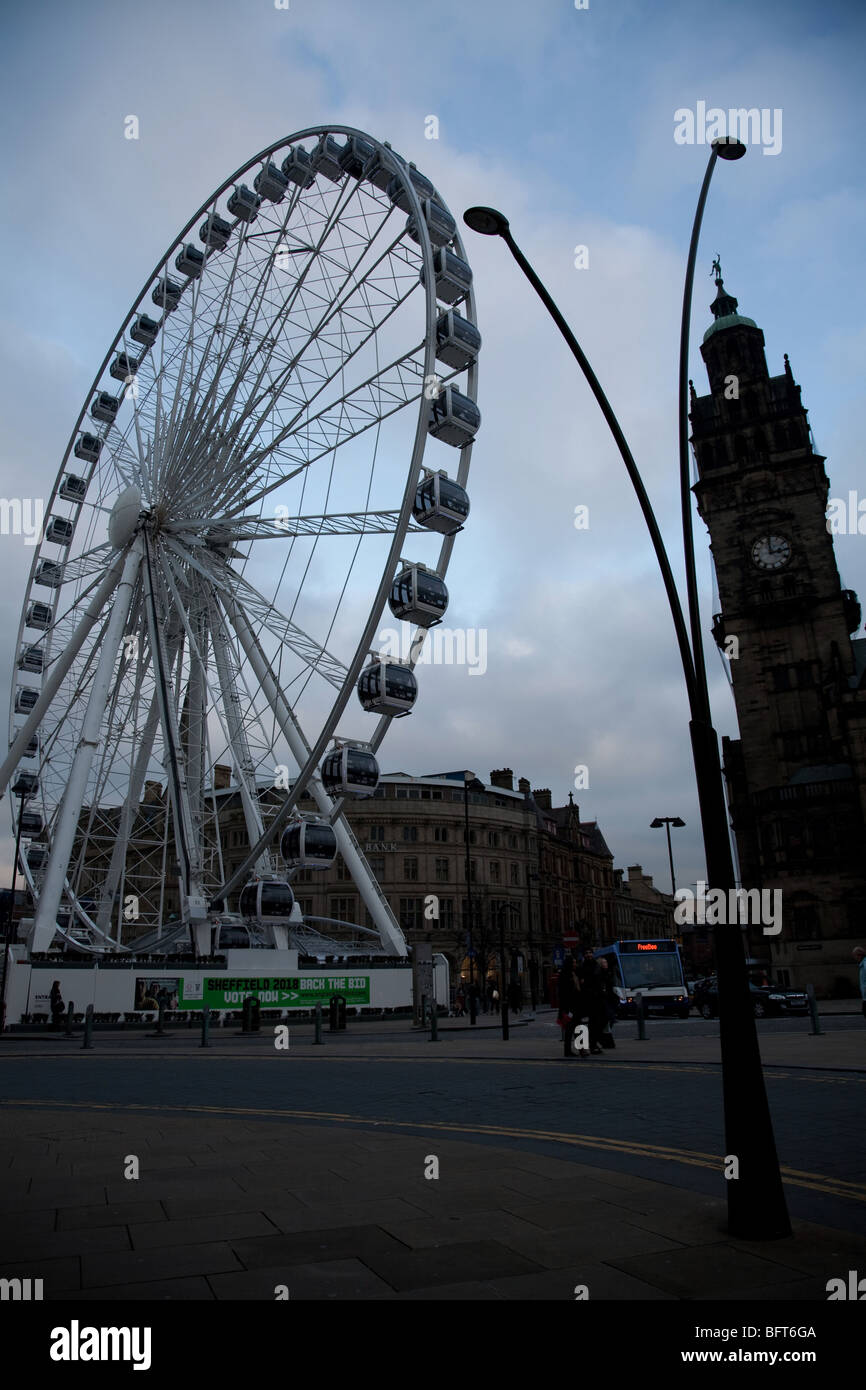The big wheel, the Sheffield Eye, on Fargate, Sheffield, South ...