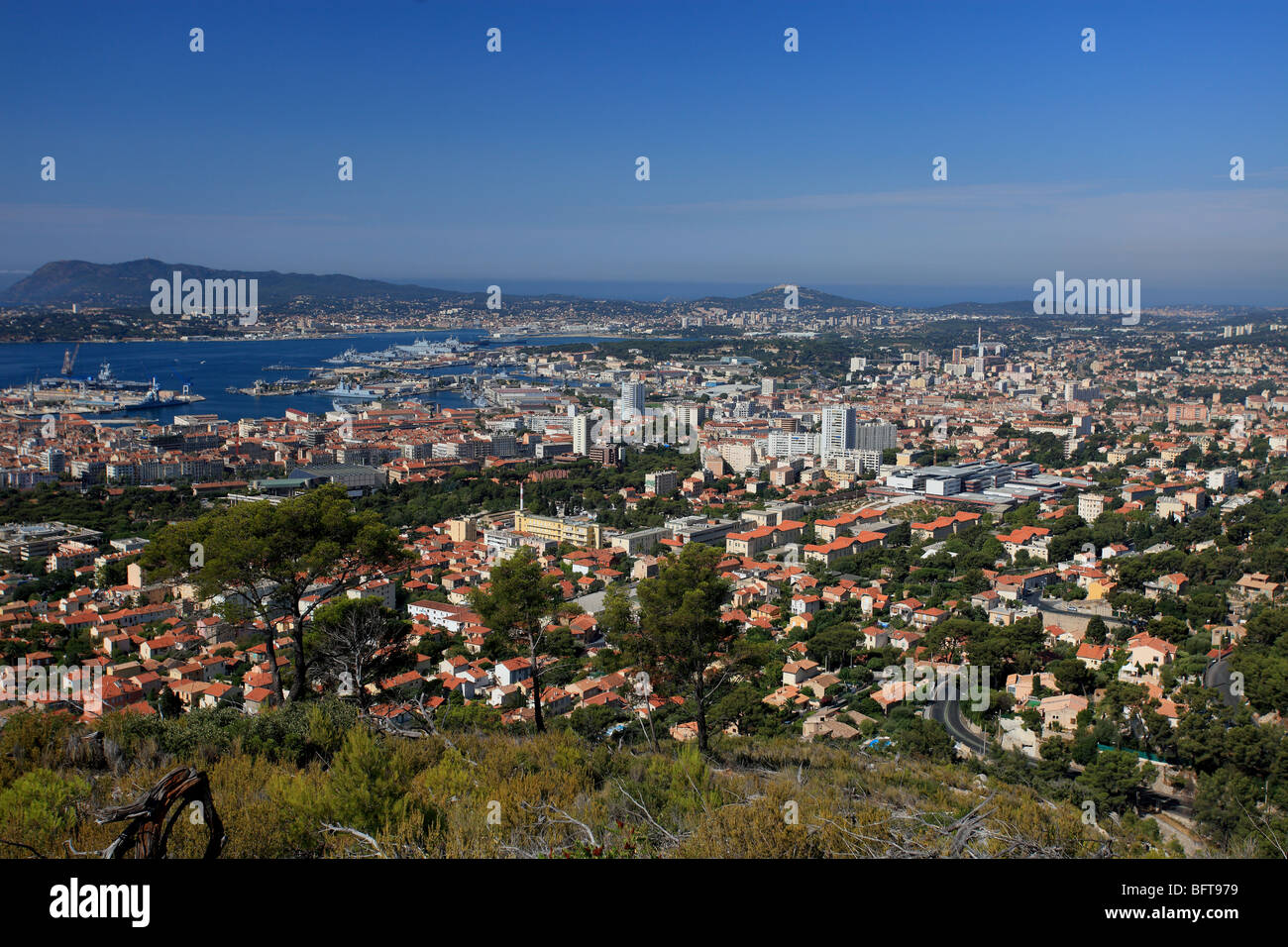 Overhead view of the city and military harbor of Toulon Stock Photo - Alamy