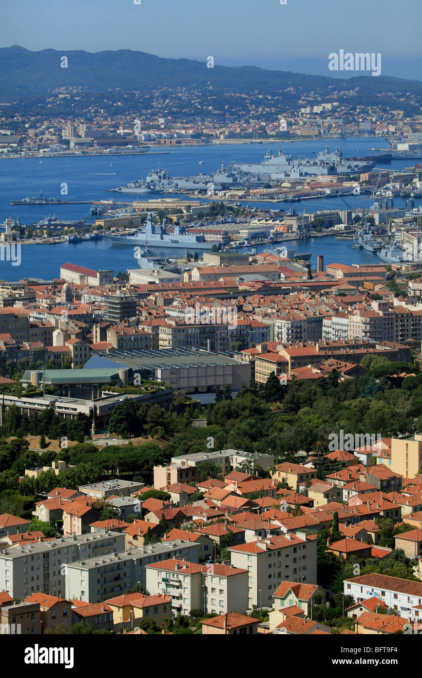 Bay of toulon hi-res stock photography and images - Alamy