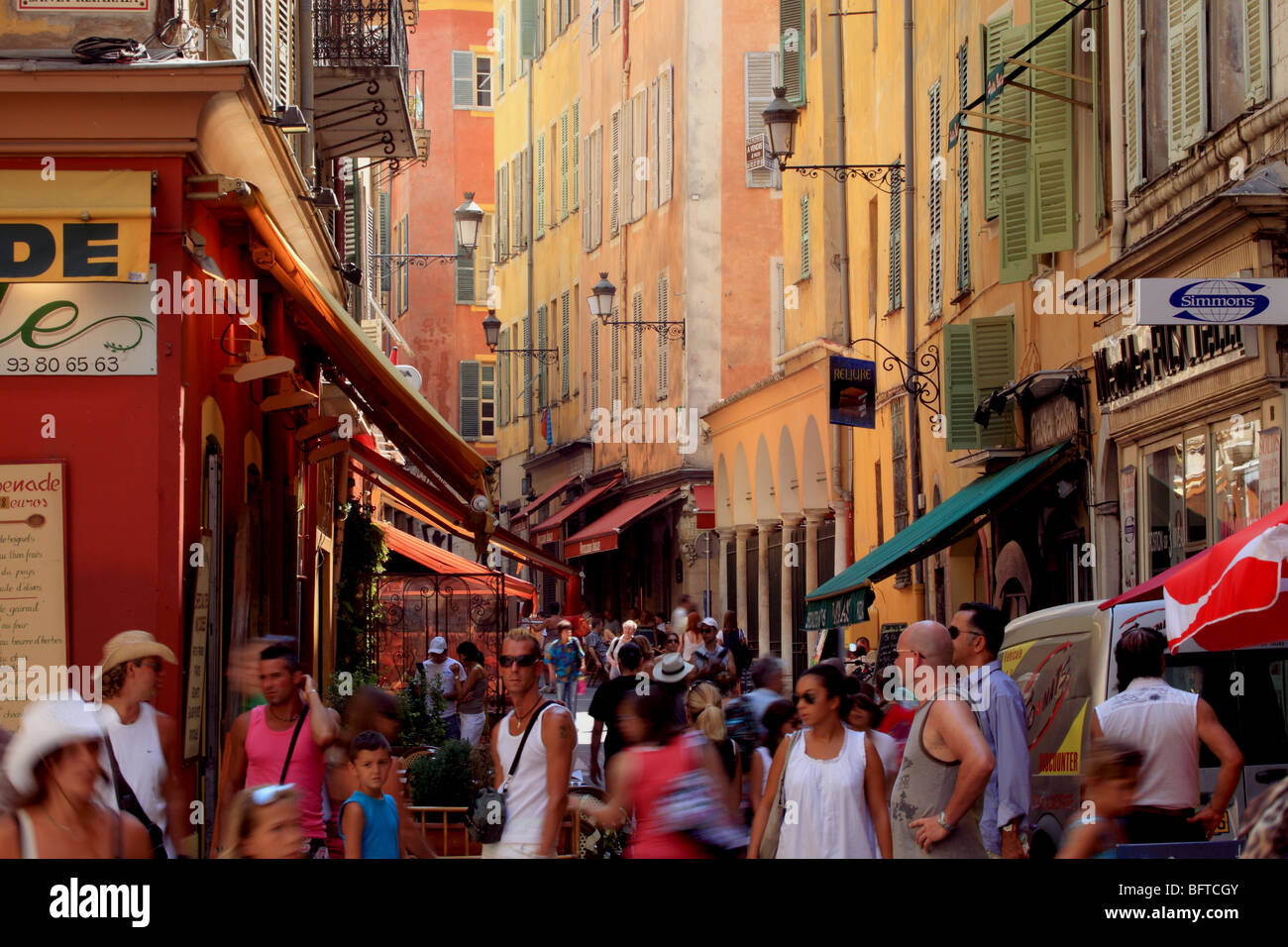 Pedestrian street old town nice hi-res stock photography and images - Alamy