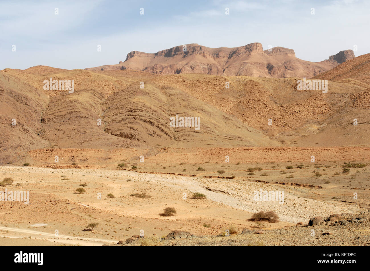 landscape of sahara desert in Morocco with geological era view Stock ...