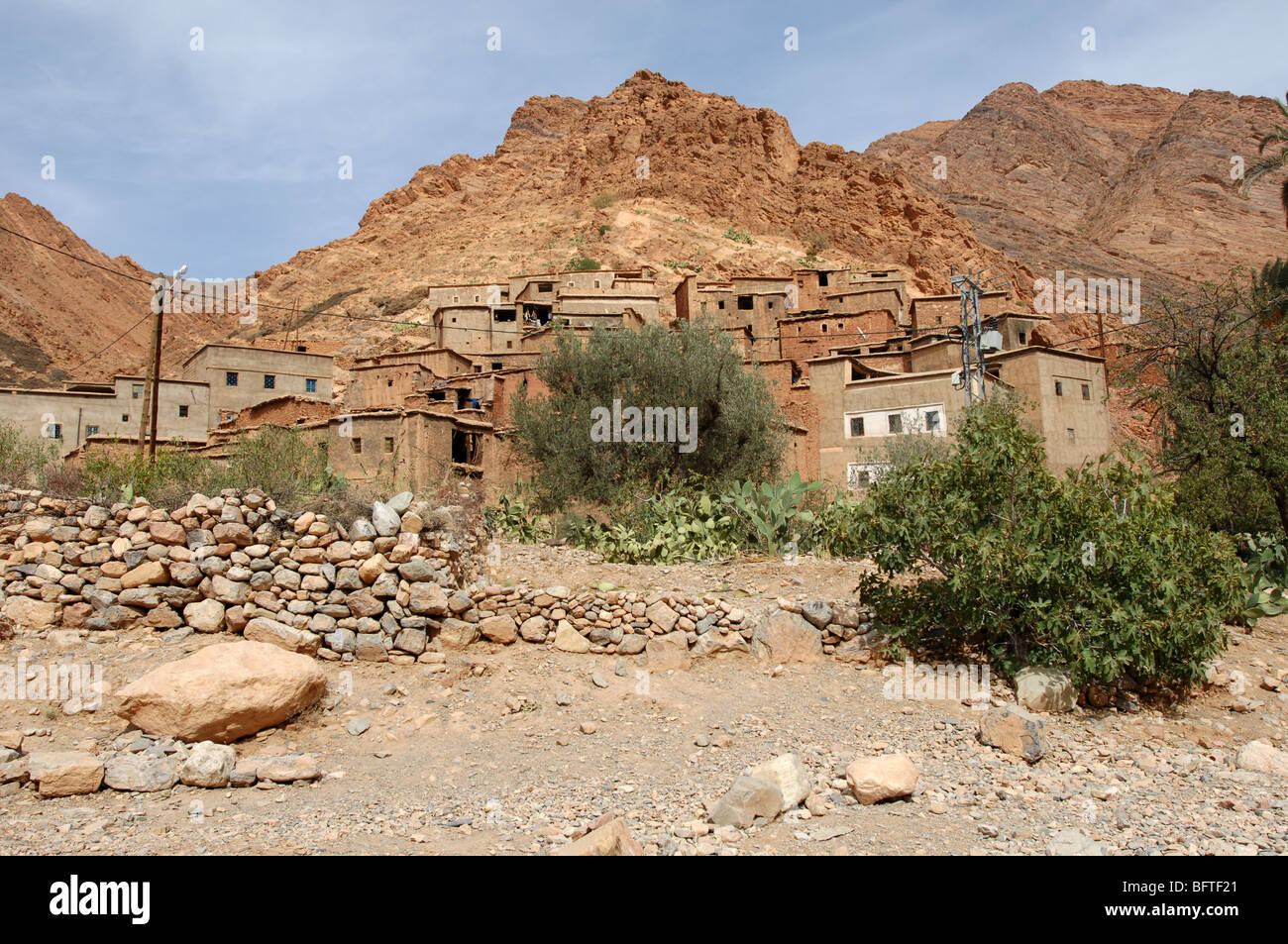 A little village at sahara border desert in Morocco Stock Photo - Alamy