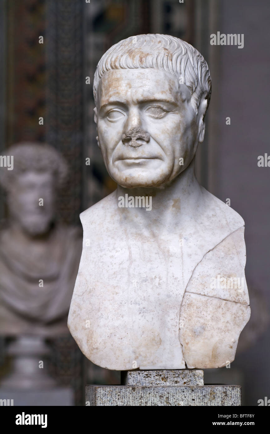Portrait bust of an unidentified Roman man, ca. 110 Stock Photo - Alamy