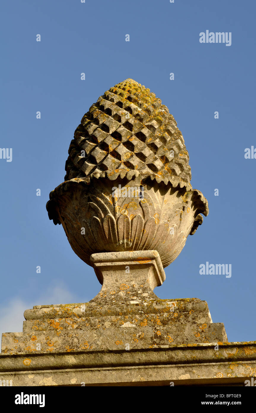 Pineapple detail of gateway to St. John the Baptist Church, King`s ...