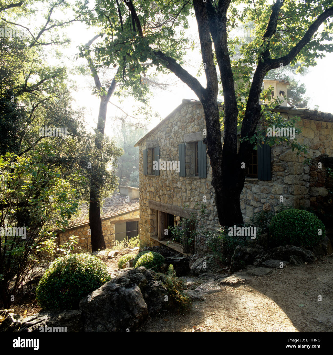 1930s house exterior hi-res stock photography and images - Alamy