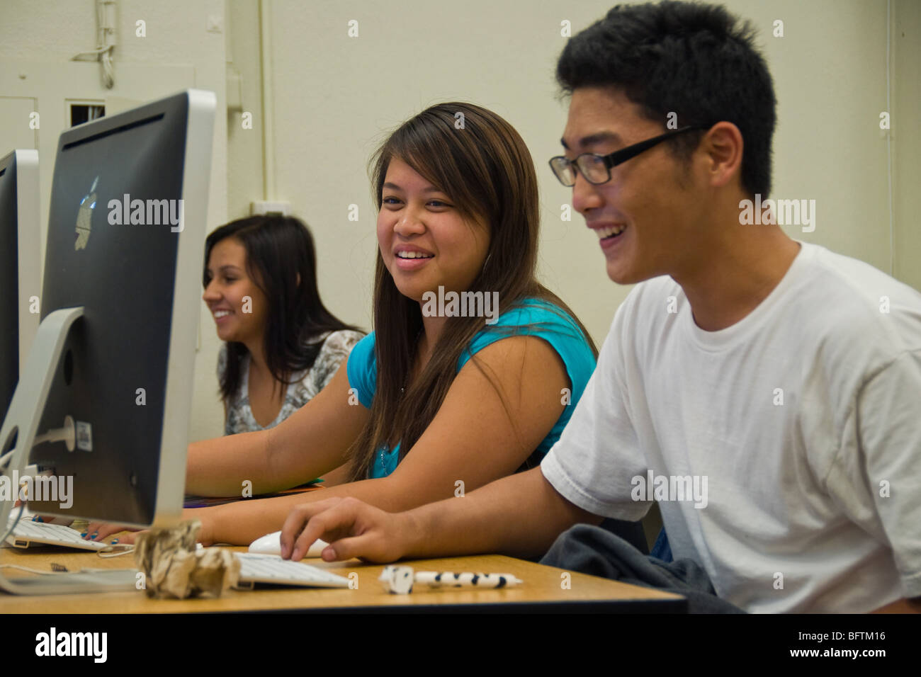 Workstation computers hi-res stock photography and images - Alamy