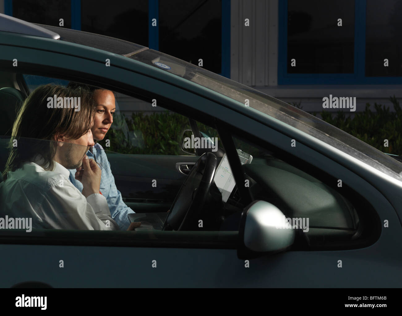Late night meeting hi-res stock photography and images - Alamy