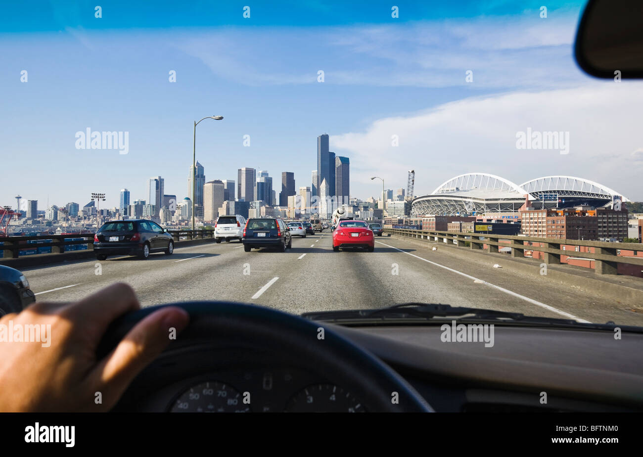 A first person view of driving on the Alaskan Way Viaduct into Seattle ...