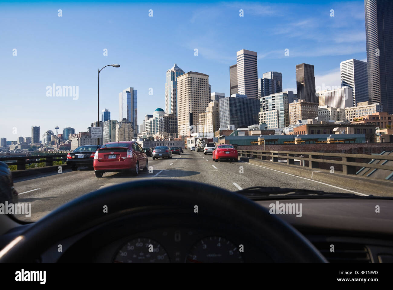 A first person view of driving on the Alaskan Way Viaduct into Seattle ...