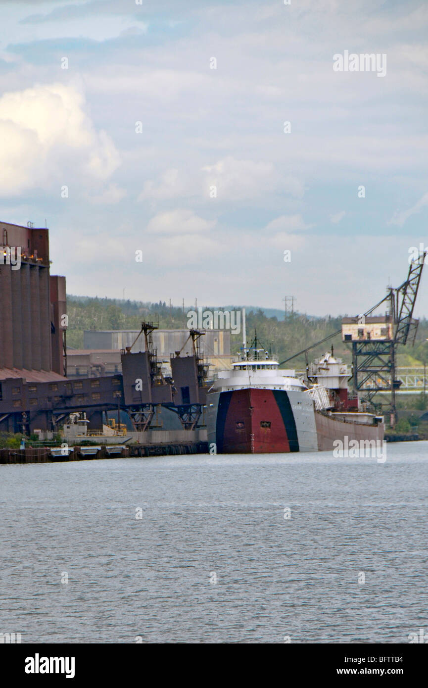 Ore Ships Loading High Resolution Stock Photography and Images - Alamy
