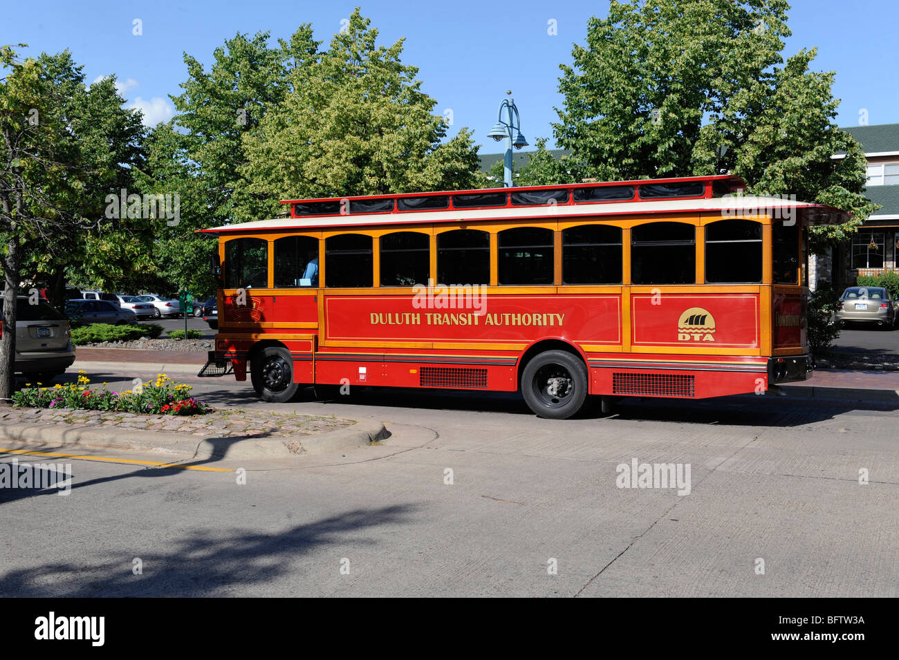 Trolley cars in Downtown area of Duluth Minnesota Stock Photo - Alamy