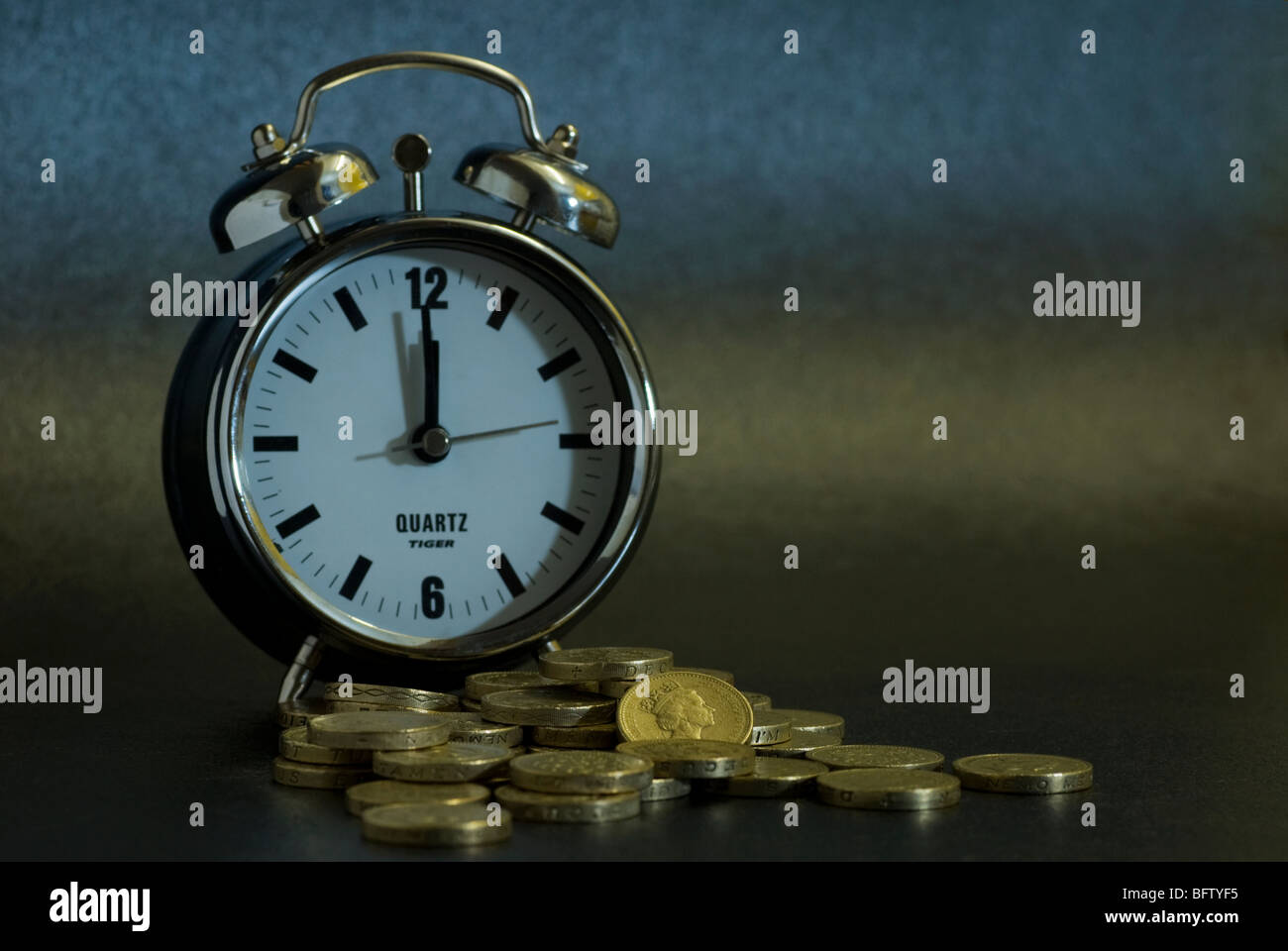 Royalty coins hi-res stock photography and images - Alamy