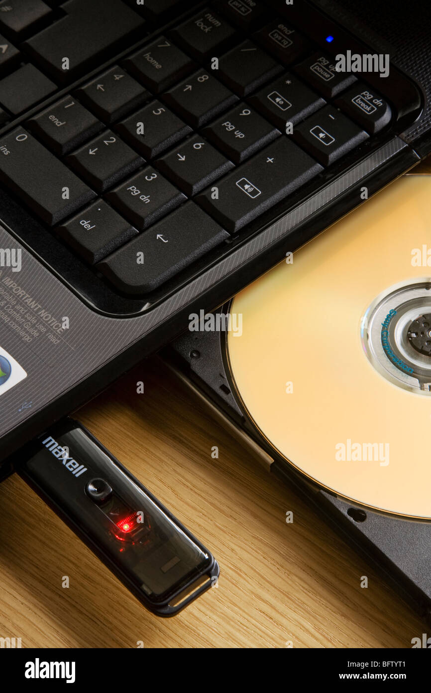 Compact disk hi-res stock photography and images - Alamy