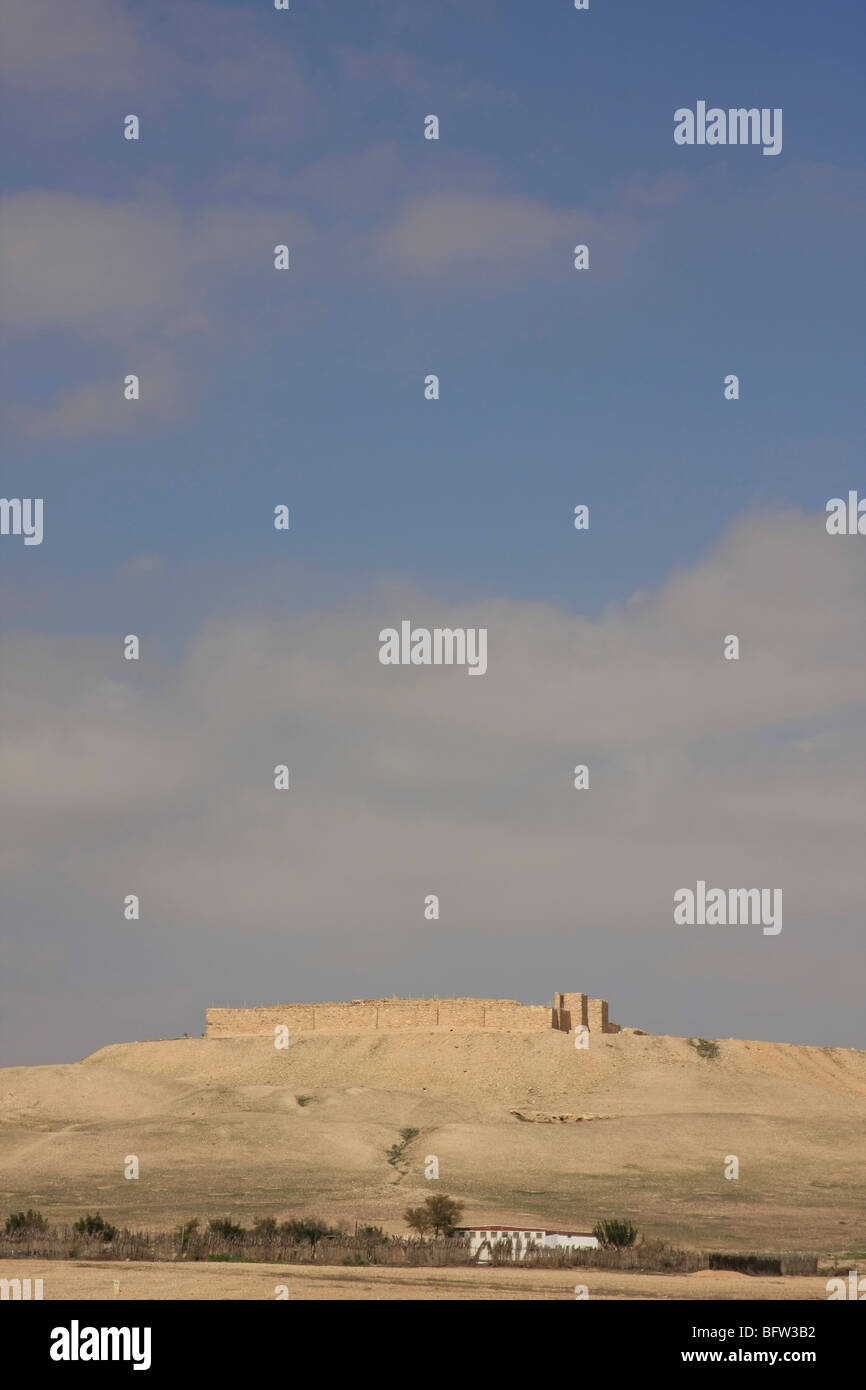 Israel negev tel arad view hi-res stock photography and images - Alamy