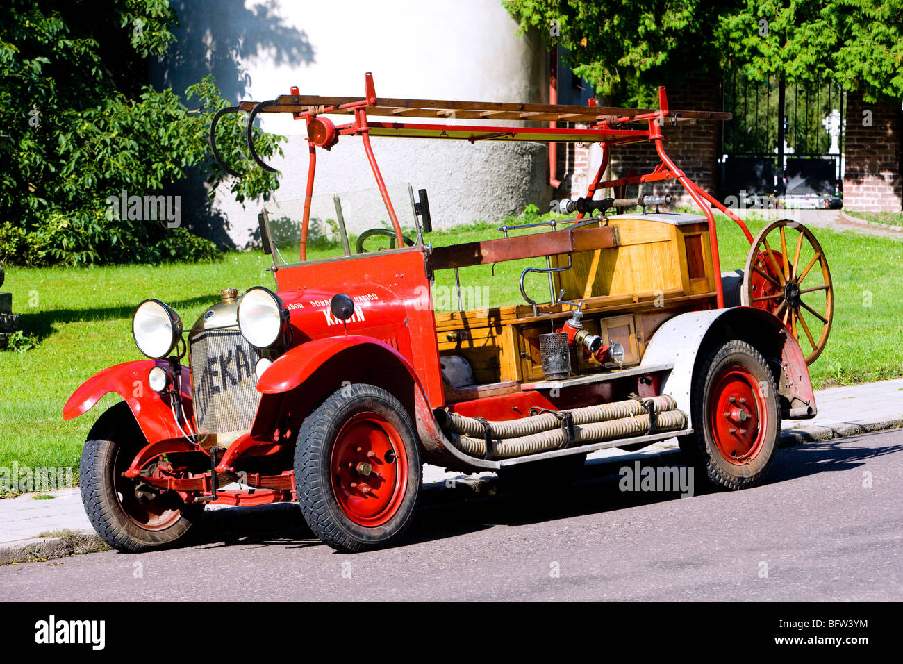 Historical Fire Engine High Resolution Stock Photography and Images - Alamy