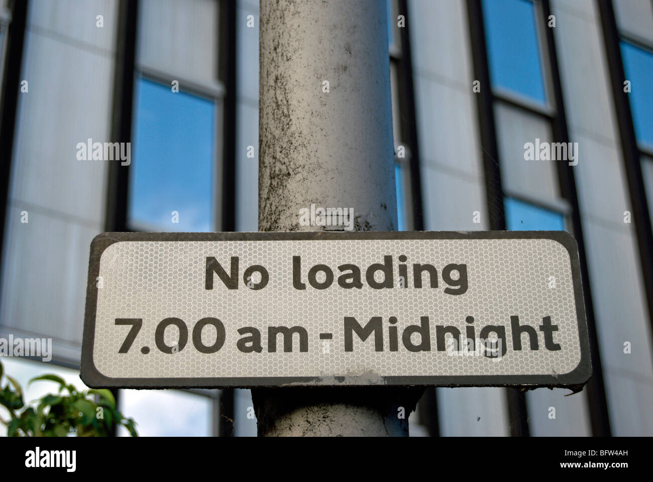 Restriction Loading Sign Stock Photos & Restriction Loading Sign Stock ...