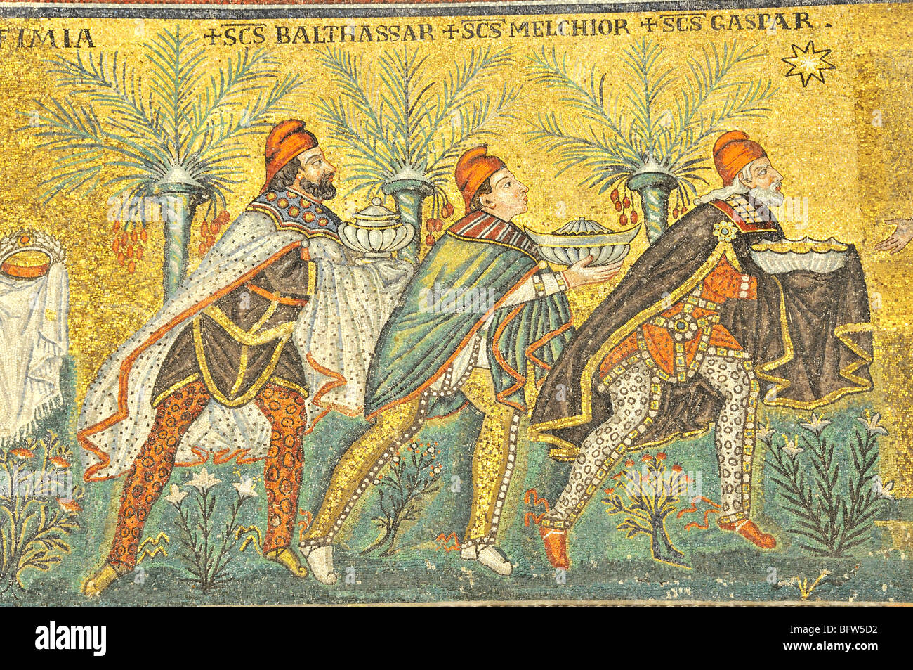 three kings and gifts Stock Photo - Alamy