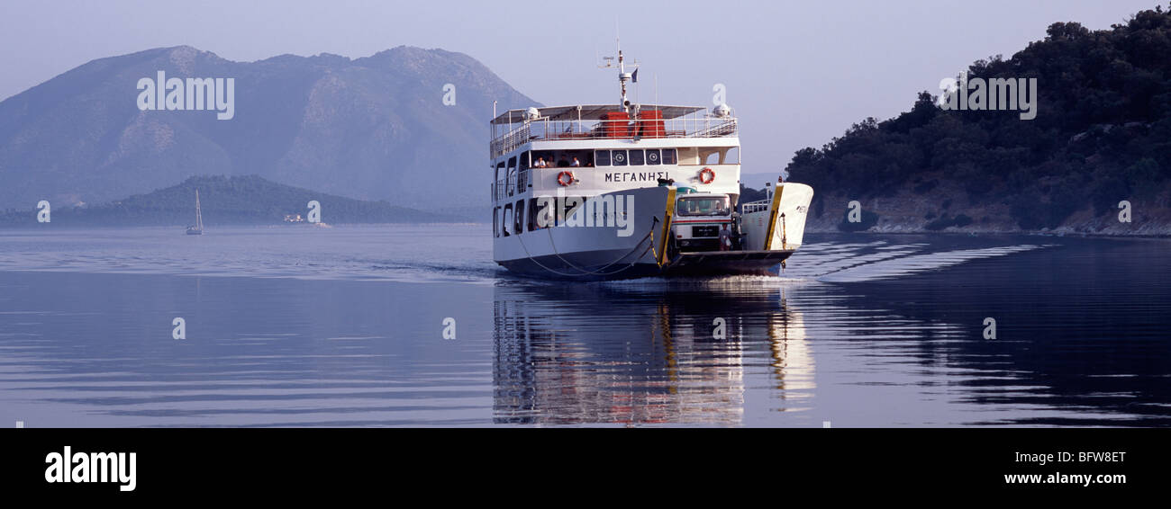 First ferry hi-res stock photography and images - Alamy