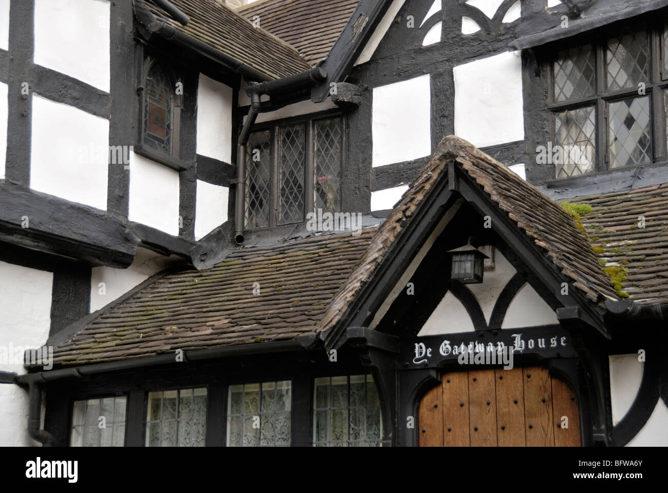 Ye Gateway House, Shrewsbury, Shropshire, England, UK Stock Photo - Alamy