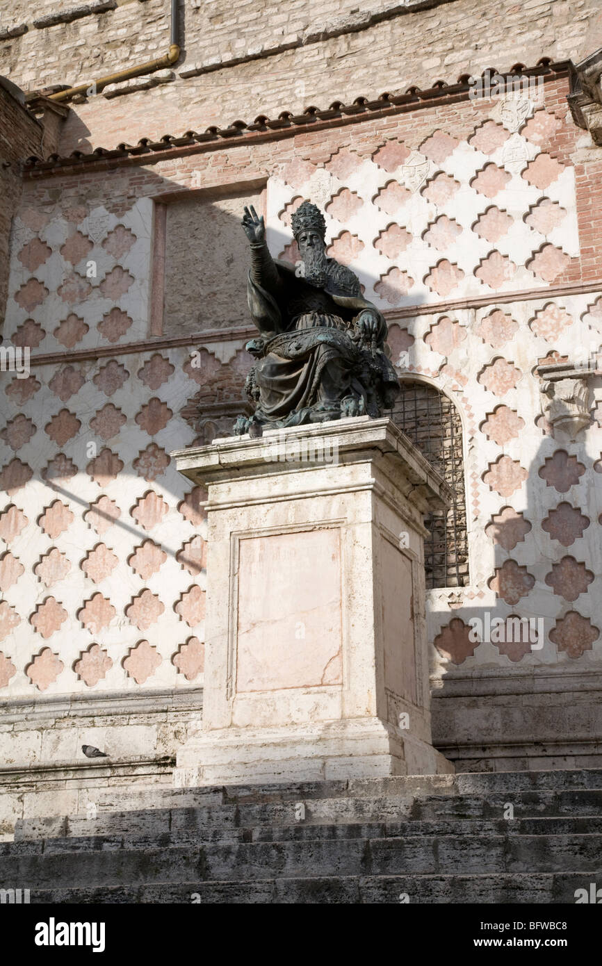 Statue Of High Renaissance Pope Julius III Cathedral Perugia Italy ...