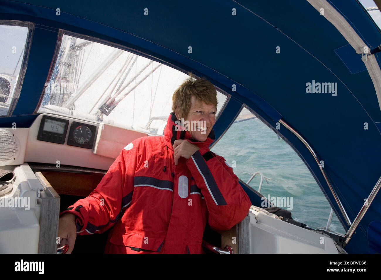 Lady sheltering hi-res stock photography and images - Alamy