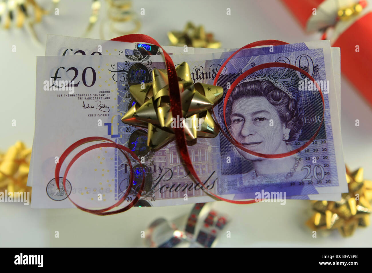 Unfolded decorations hi-res stock photography and images - Alamy